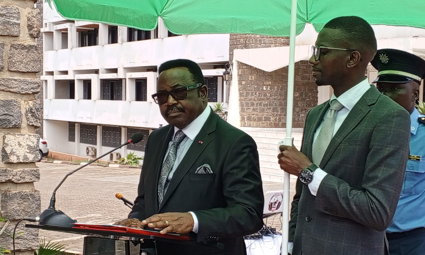 At flag hoisting ceremony: Gov’t reaffirms commitment to Commonwealth ...