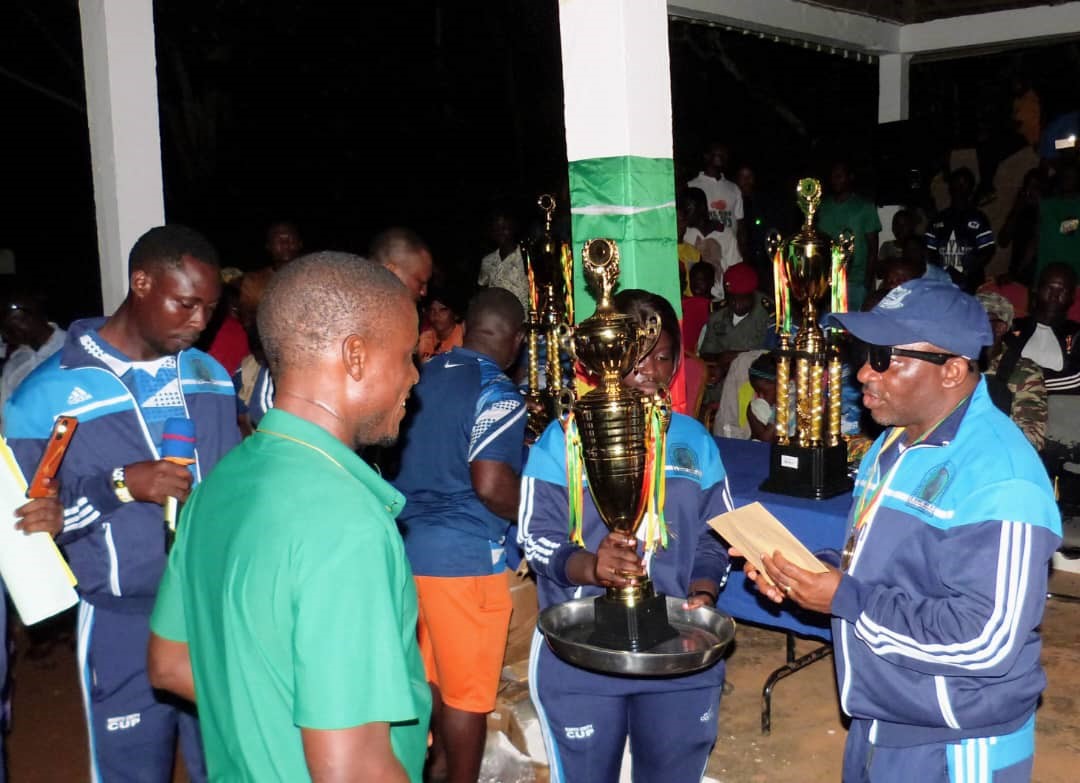 Manyu Division: Mamfe mayor uses sports to crusade effective schooling ...